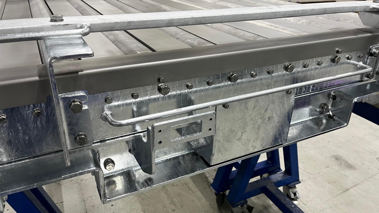 🔧 Recently realized at Roltrax: a complete system of powered pallet ...