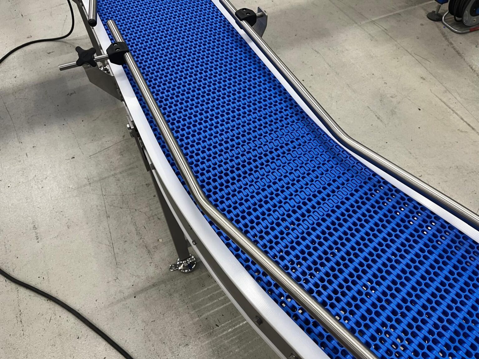 Optimisation of internal logistics with modular belt conveyor - Roltrax